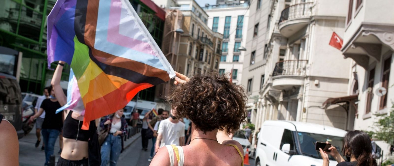 2021 İstanbul Lgbtİ Onur Yürüyüşü Mis Sokak Davası Uluslararası Af